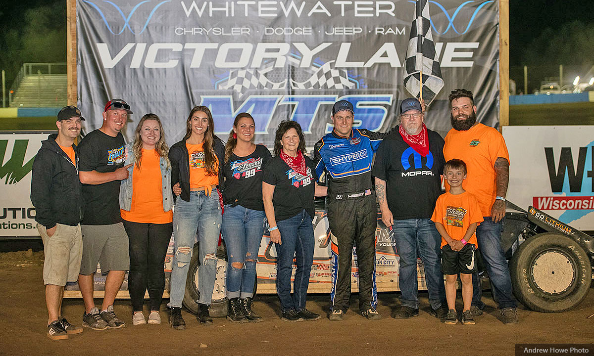United States Racing Association | Karl Fenske Memorial checkers wave ...