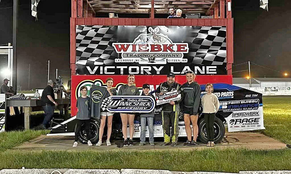 United States Racing Association | Clinton gores USRA Stock Cars in Decorah