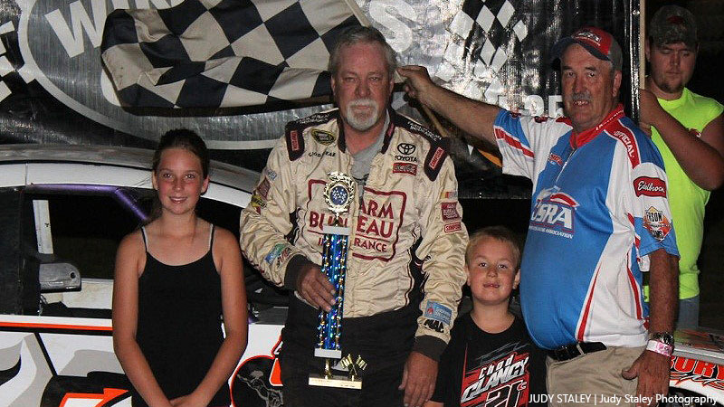 United States Racing Association | Wrays, Wilson roll on Seeburg ...